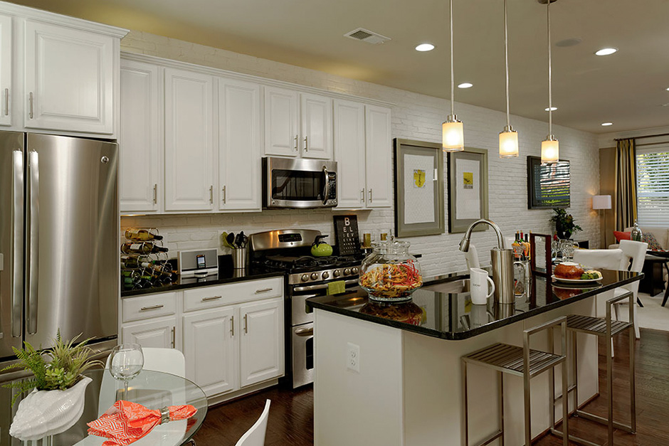 Olde Towne Square | Eastern Applicators