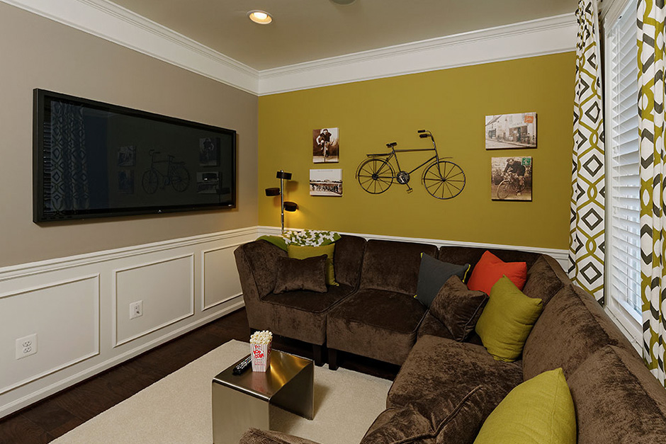 Olde Towne Square | Eastern Applicators