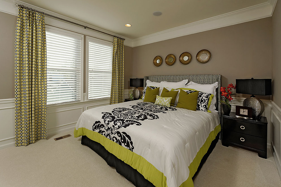 Olde Towne Square | Eastern Applicators