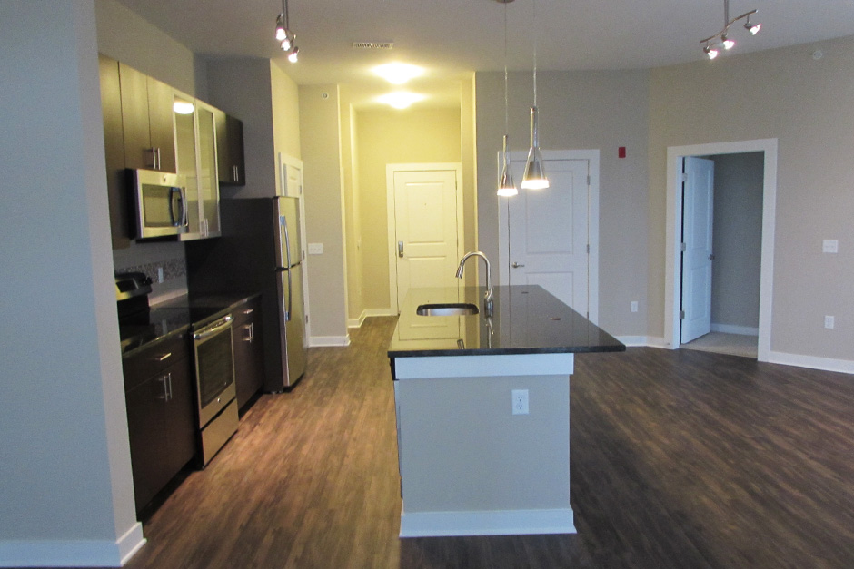 Oxford Square | Eastern Applicators